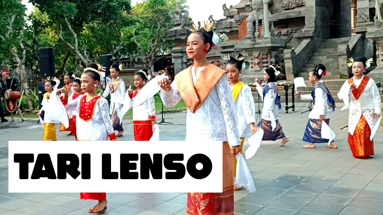 Tari Lenso - Maluku | TMII - YouTube