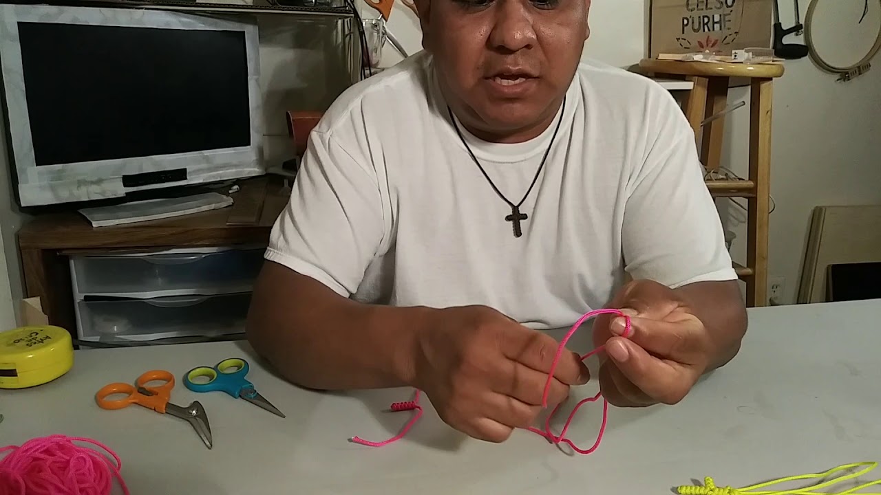 Tutorial cómo hacer collar de hilo de cruz👍 - YouTube