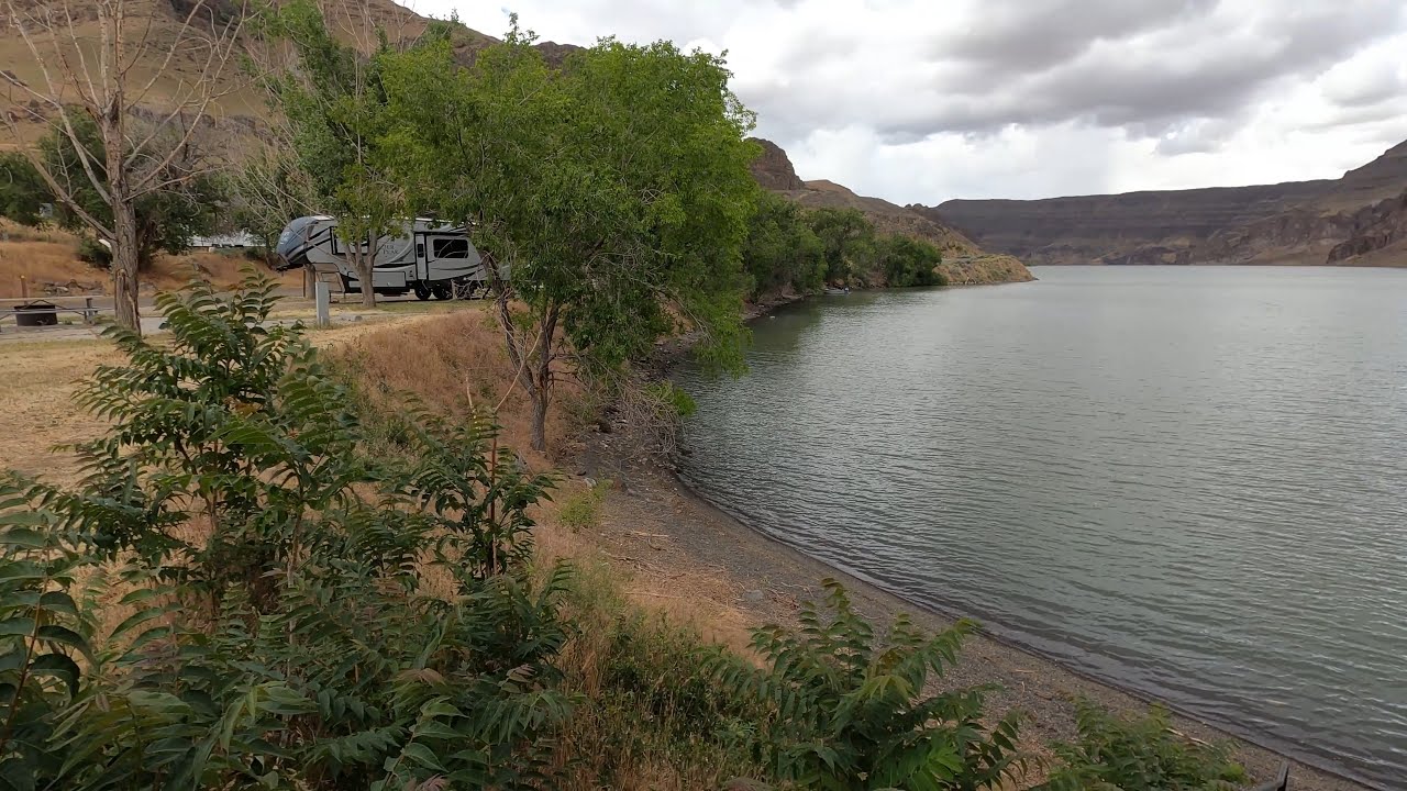 Lake Owyhee State Park | Indian Creek and McCormack Campgrounds ...