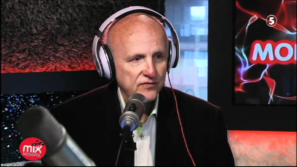 Det ser mörkt ut... - YouTube