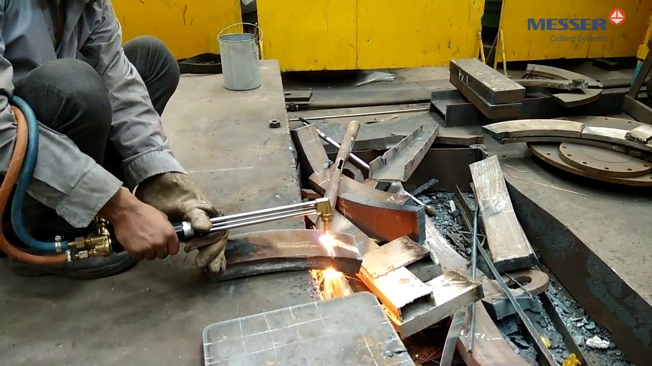 Messer Proficut Torch - YouTube