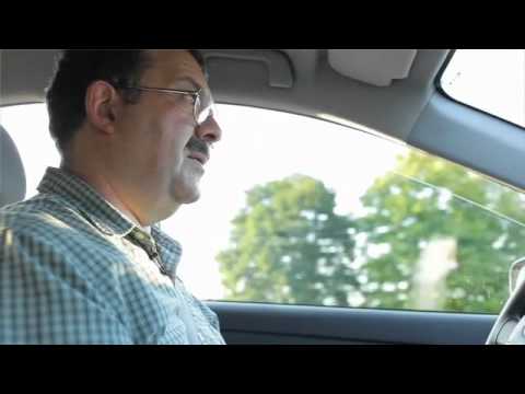 Expert Explains Mechanics of Driving a Toyota Prius - YouTube