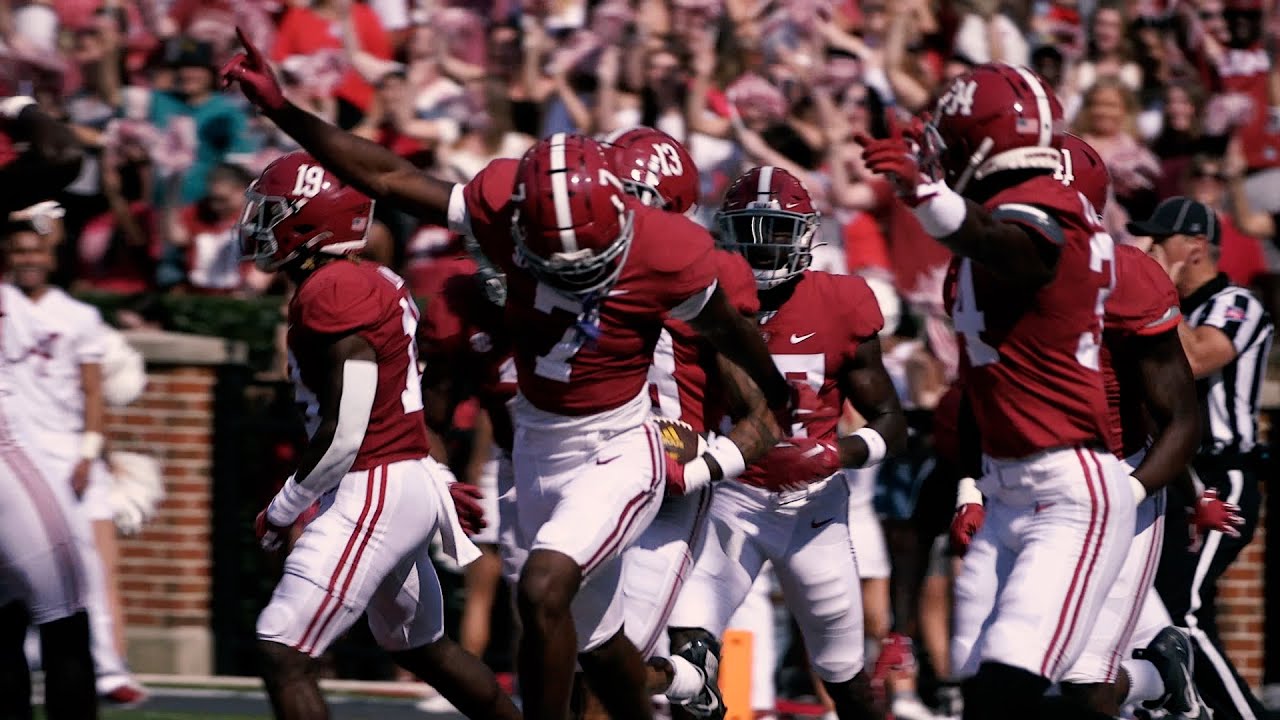 Alabama blocks punt, Malachi Moore scoops and scores - YouTube