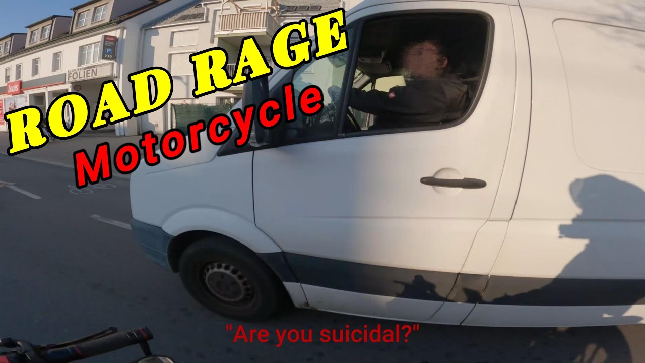 🏍️👀 Road Rage with Girlfriend | Vienna | [4K] - YouTube