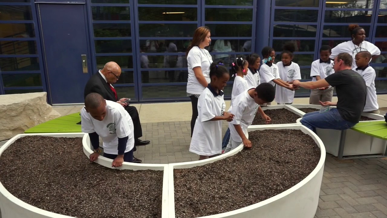 The Kitchen Community Garden Planting — Wendell Smith School, Chicago ...