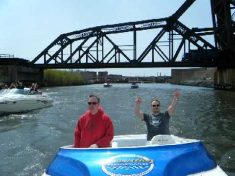 Chicago party boating , Lake Michigan, Fox Lake - YouTube