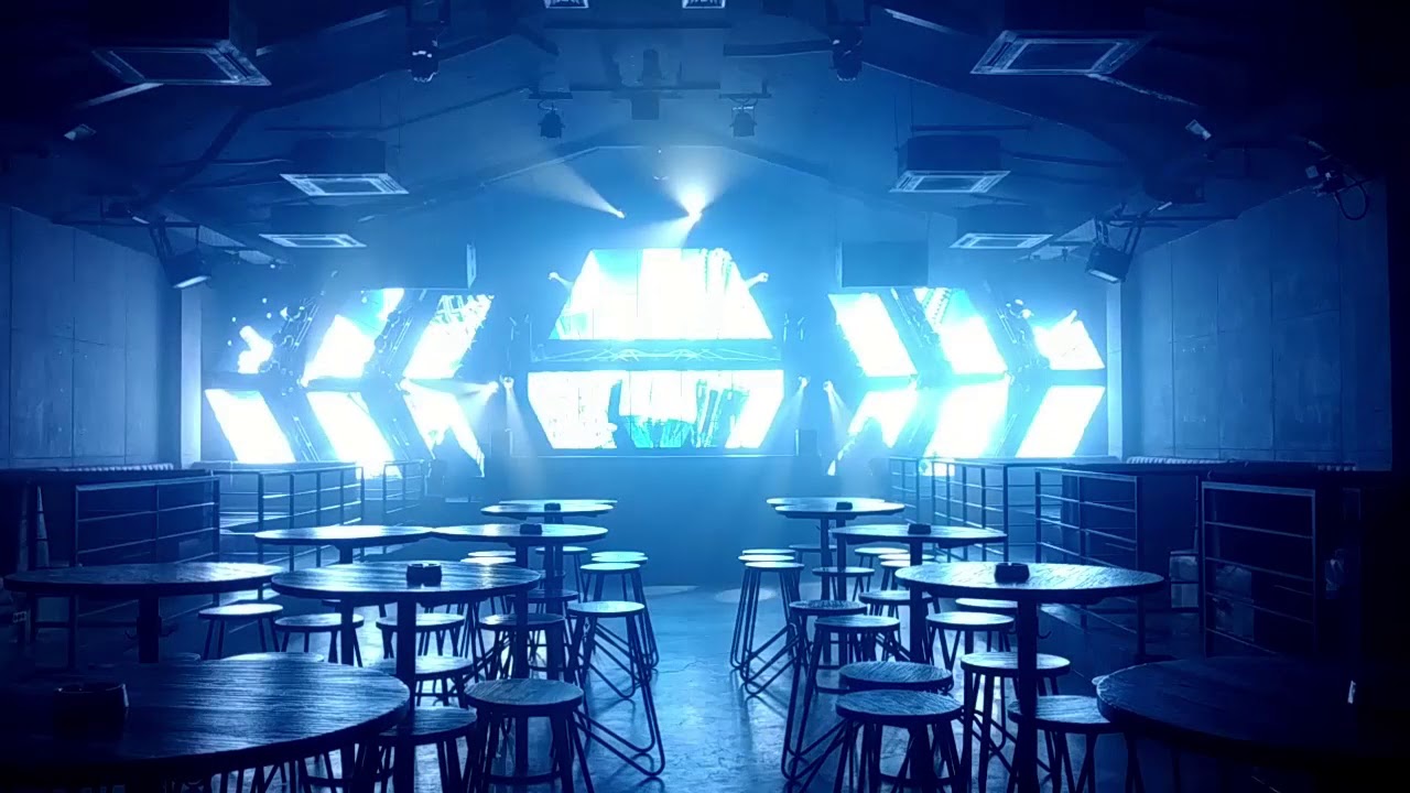 VISUAL & LIGHTING SHOW HOLYWINGS CLUB ONE PENTAGON SURABAYA - YouTube