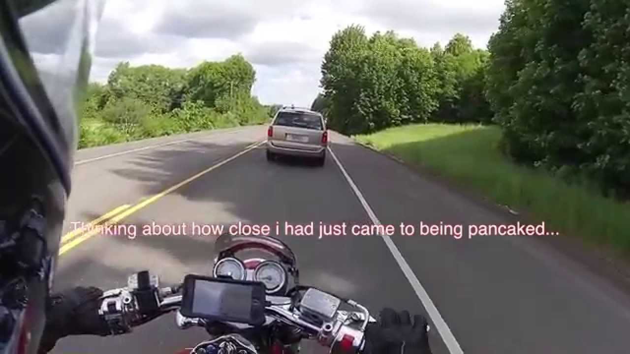 Motorcycle close call number 2 - YouTube