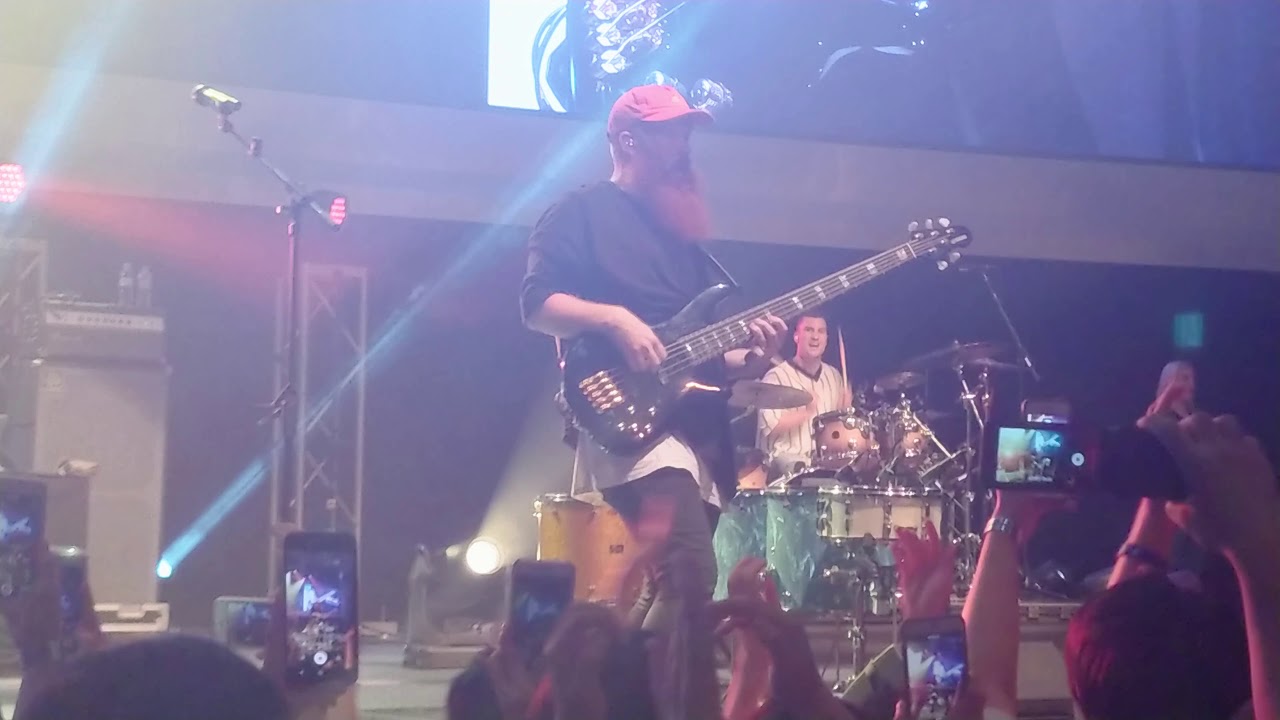 Planetshakers @S.Korea - Josh Ham on bass - YouTube