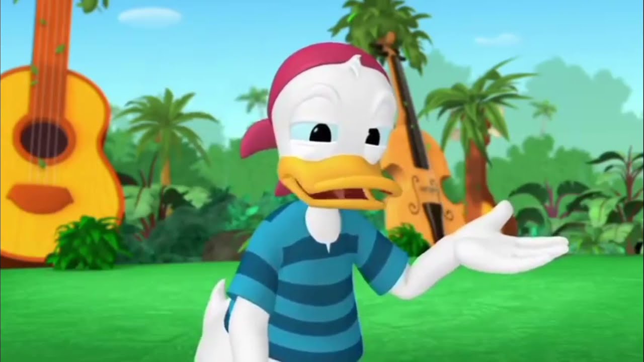 Special Agent Oso Dr. Off; License to Dress - YouTube