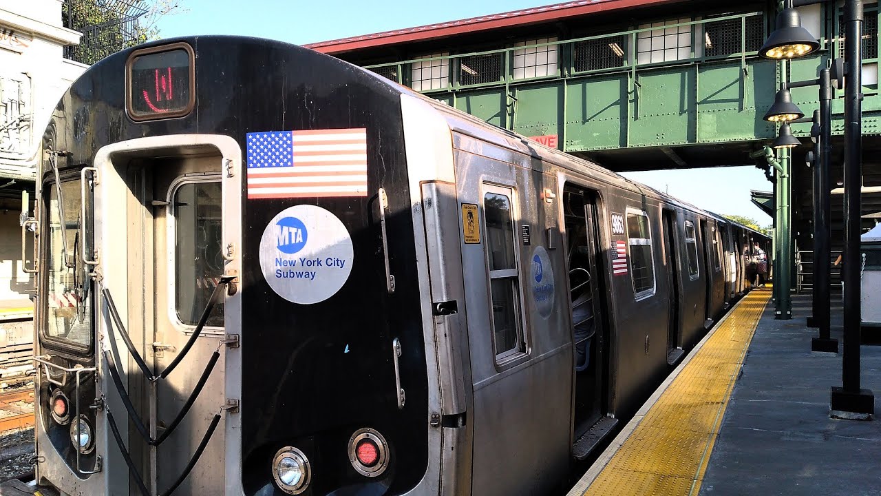 MTA New York City Subway: R160 (N) Southbound at 8th Avenue - YouTube