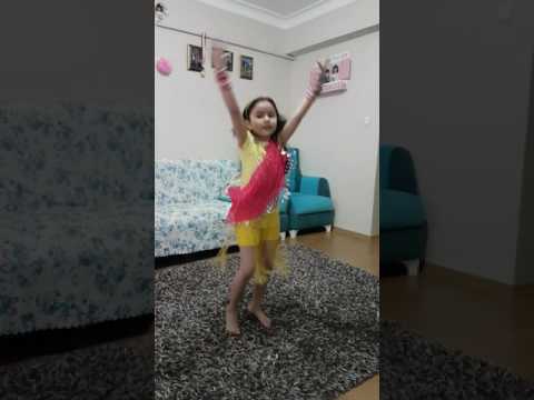 Cocuk dansi. Ragini dansi. Medine