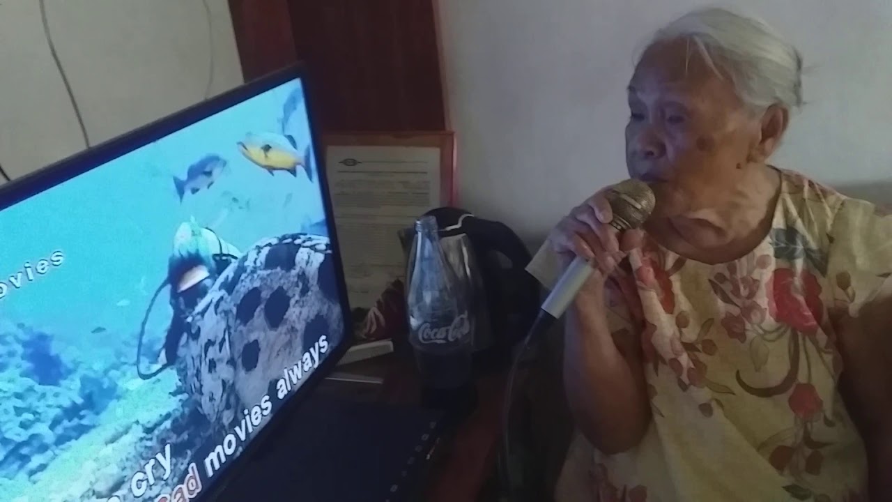 80 years old lola sing sad movies - YouTube