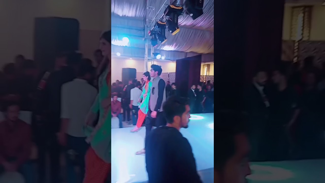 Model zia jutt with sam model - YouTube