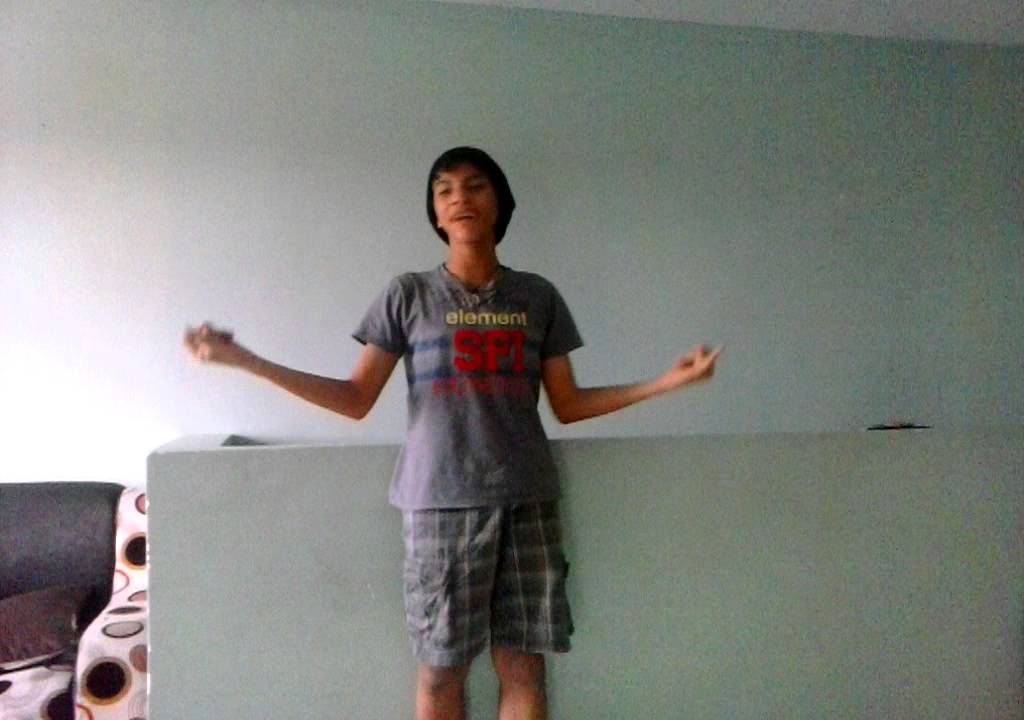 Hola soy guason/ventajas de ser gato 2 parte XD - YouTube