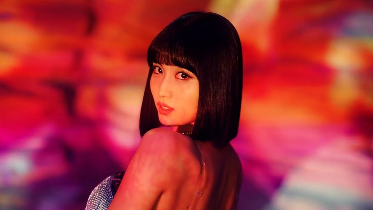 i can't stop me but only momo lines get normal - YouTube