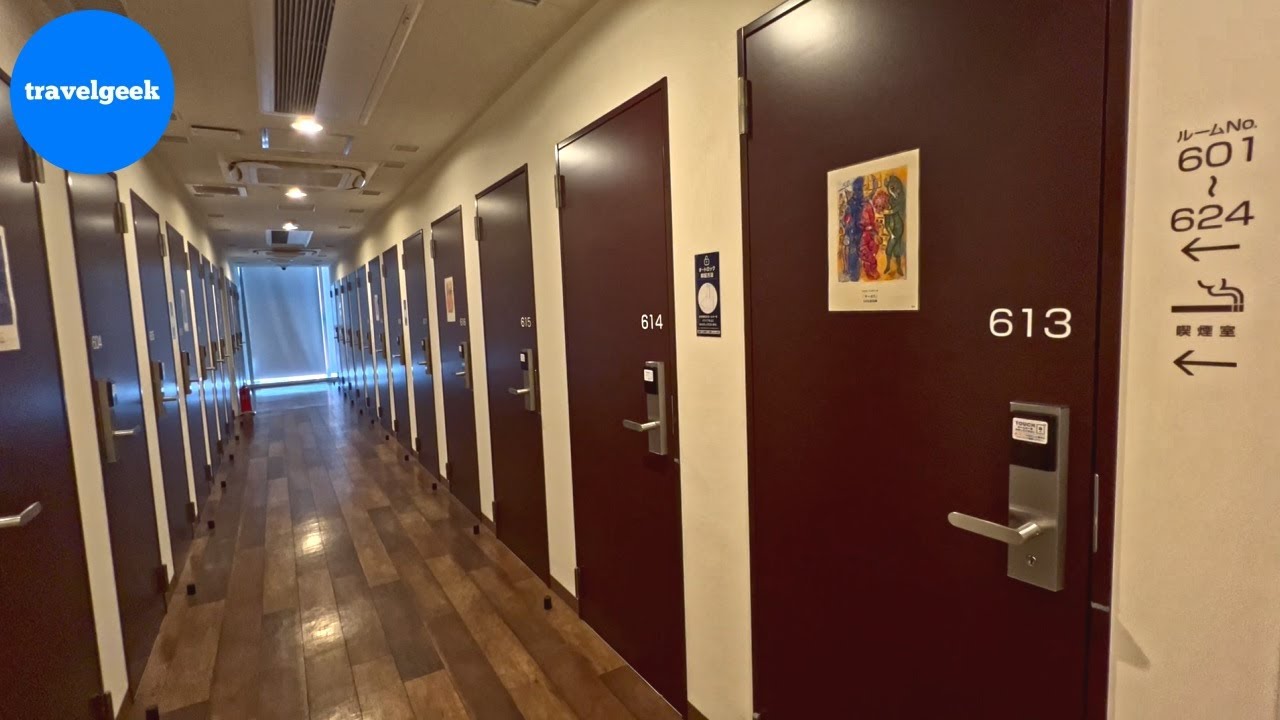 I Slept in Individual Private Capsule in Tokyo Japan | Internet Cafe ...