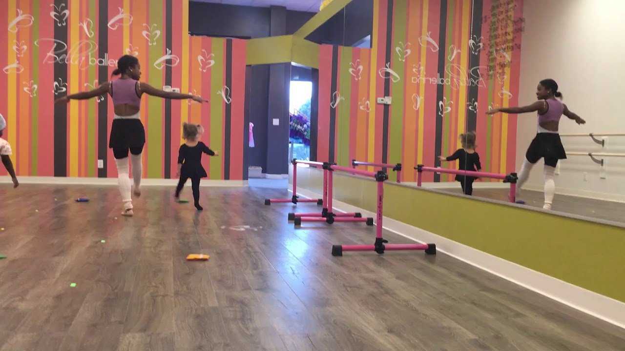 Junie Primer Ballet 07 - YouTube