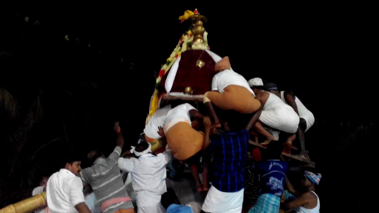 Thottiyam sri madurai kaaliamman ther thalaialangaram(2) - YouTube