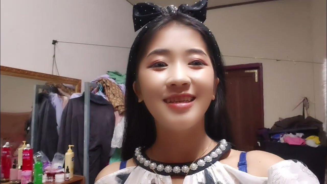 hmo no kuv tus niam tsev saib niam lauj thoj quaj e nw quaj quaj nrog thiab. - YouTube