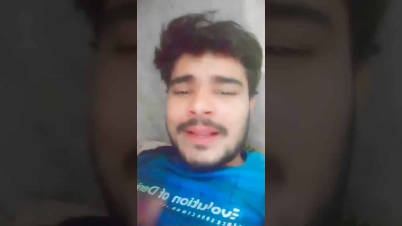 Man Bahan Kar Deta Hun Aise Basti Ki Jahan Kadar Nahin Hoti Mujhe Aisi