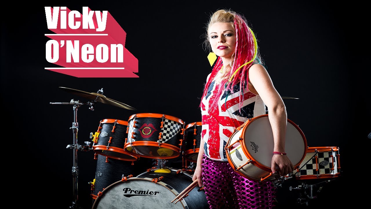 Europe for Ukraine welcomes Vicky O'Neon - YouTube