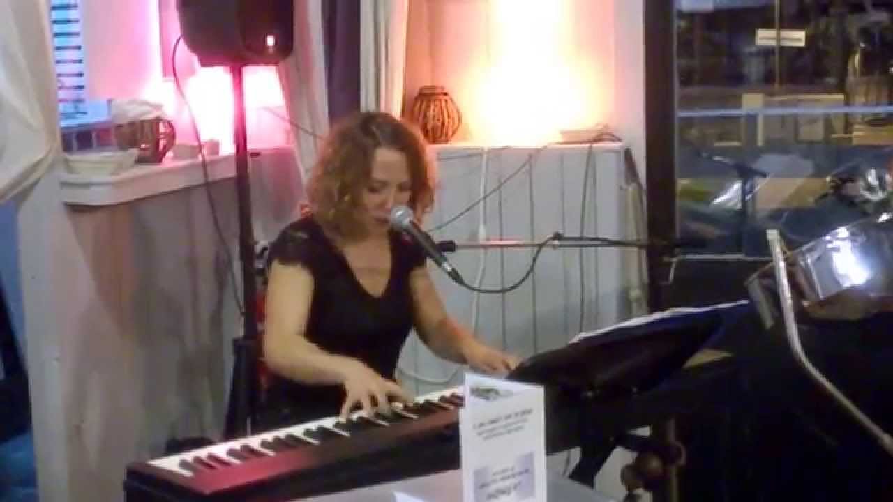 Celine Flora Fabre - Obsesión - YouTube