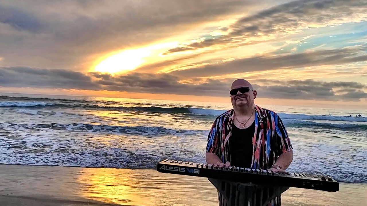 Eric Ragno rocks the beach with his Alesis VI49 - YouTube