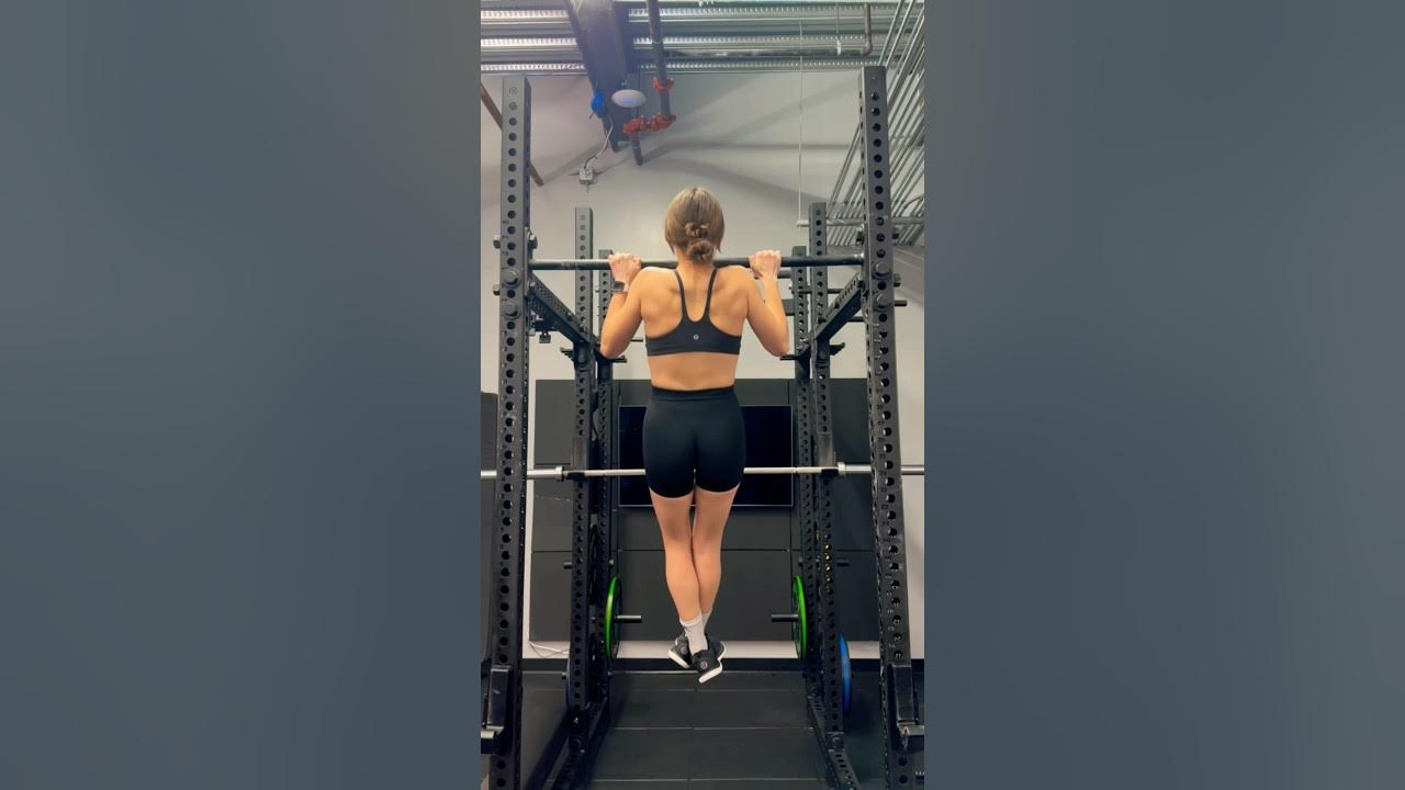 The Secret Is Showing Up Pullups Gymmotivation Youtube