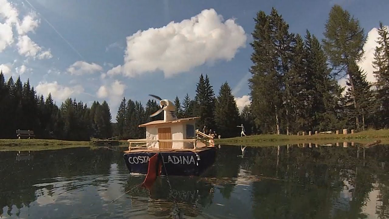 RC BOAT FPV - REALISTIC FIRST PERSON VIEW - YouTube