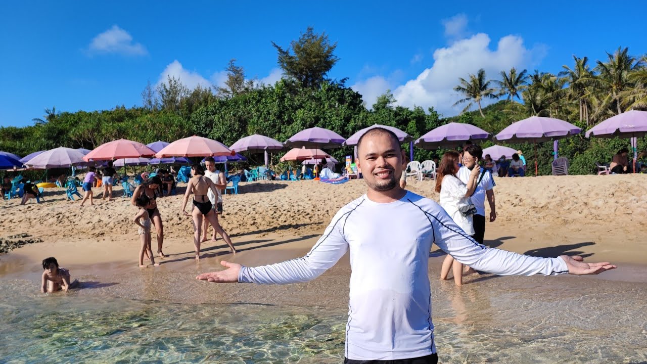 Baisha Beach, Kenting Taiwan (The best beach in Taiwan) - YouTube
