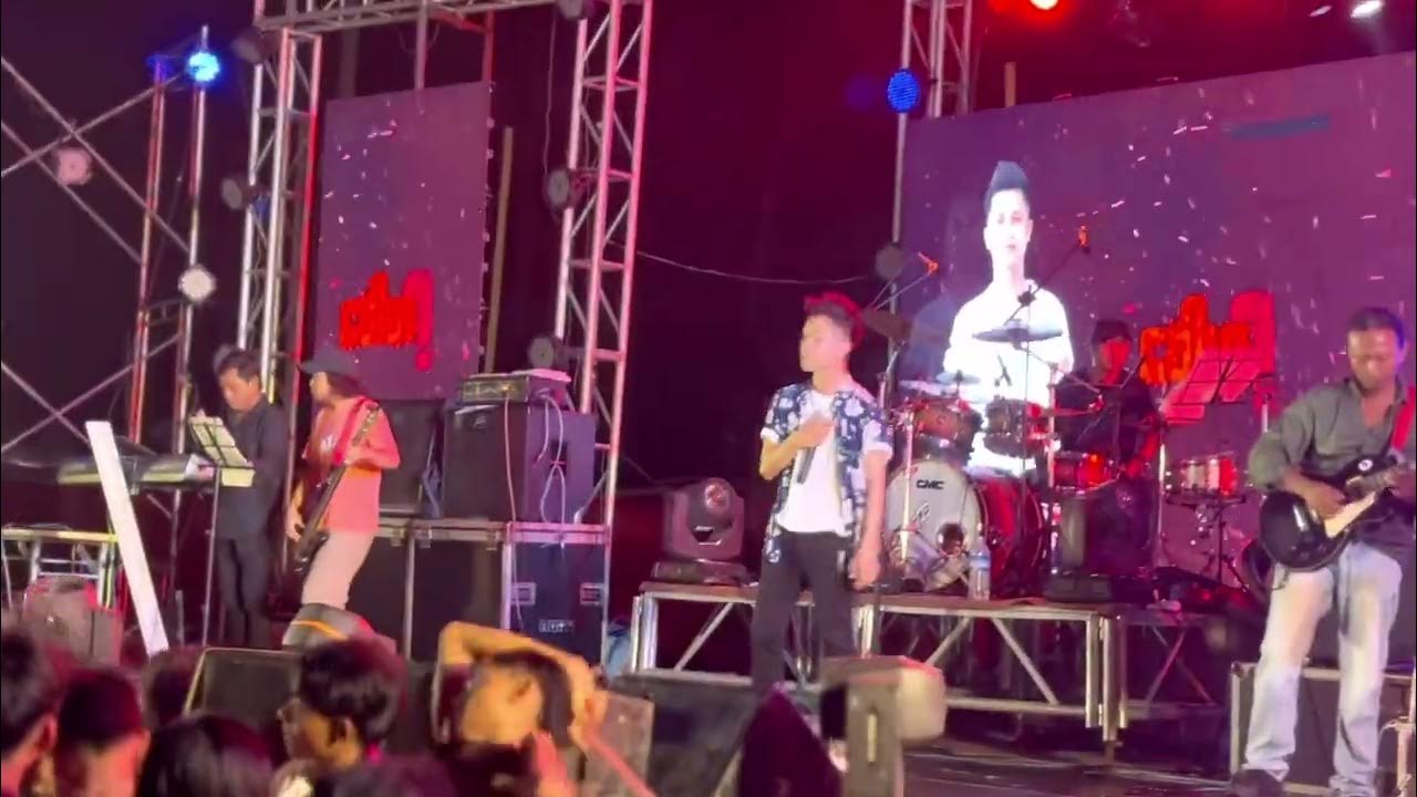 မၞိဟ်လဵုဗှ်ေဆာန် ဝေါဟာ ချူ အခိုက် မာံညီညီ Mmb Live Show တုဲက္လုင်တေံ💔💔