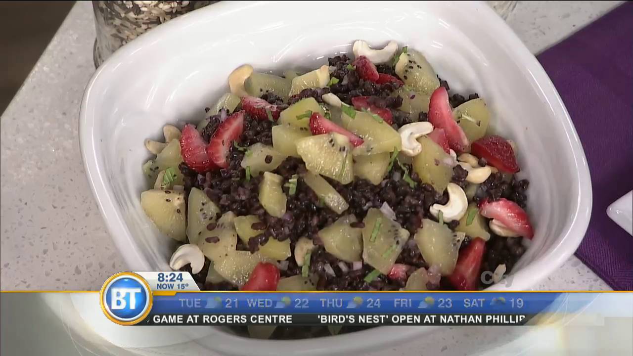 Easy ways to cook with kiwi - YouTube