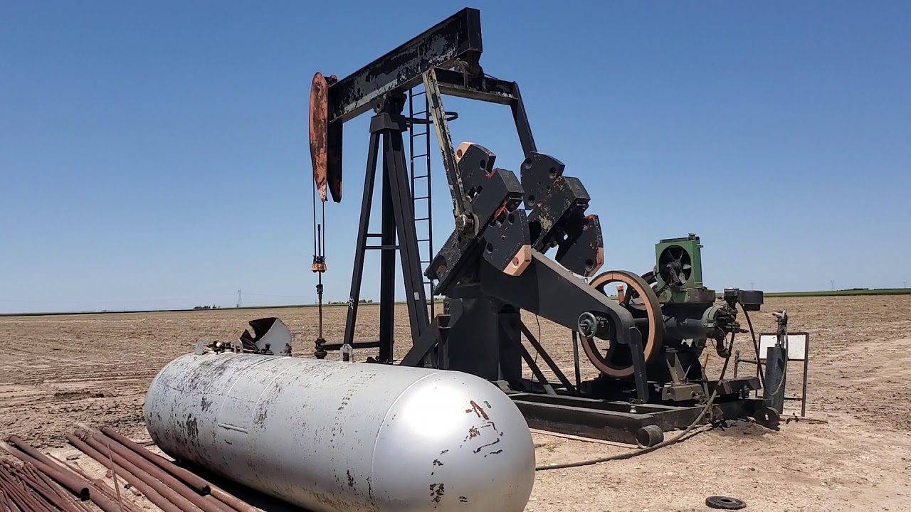 Jensen 114 pumping unit with a 346 Fairbanks engine - YouTube