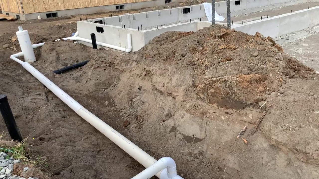 My House Build Day 20: Electrical, Plumbing, Sewer, Water Runoff & Back ...