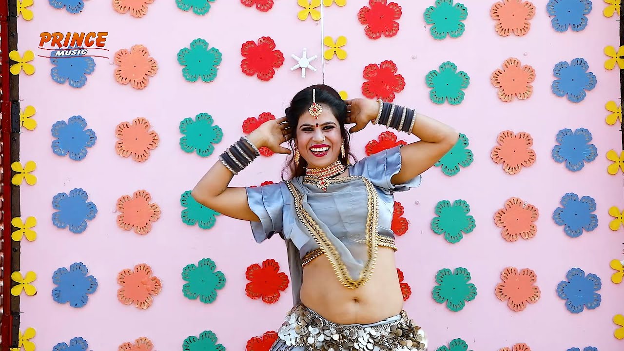 पतली कमरिया गोरा गोरा गाल Mamta Rangili Latest Dance | Ramdev Gurjar ...