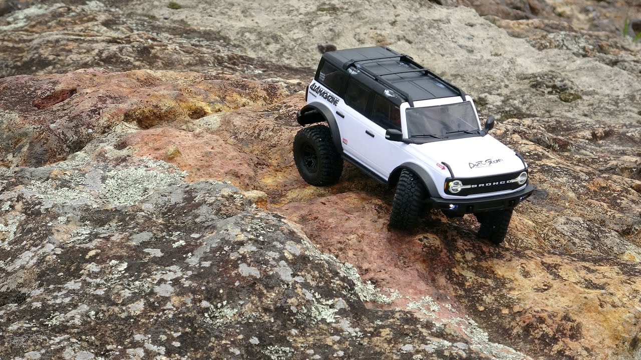 TRXM&MINI-Z JEEP 4 4駆 闘竜灘走行映像 ＃traxxas #rcクローラー #kyosho - YouTube