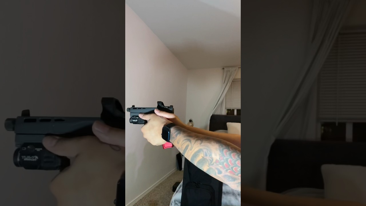 Grit Grip (GG) Magwells for the PSA Dagger Compact. Dry fire reloads ...