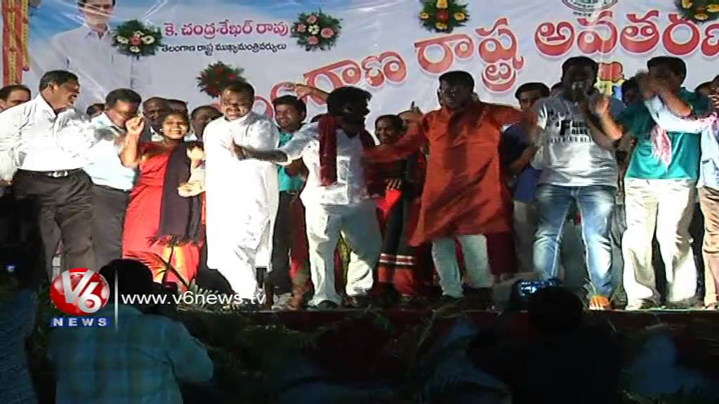 Celebrations Of Telangana People For Formation Of TG - Karimnagar - YouTube