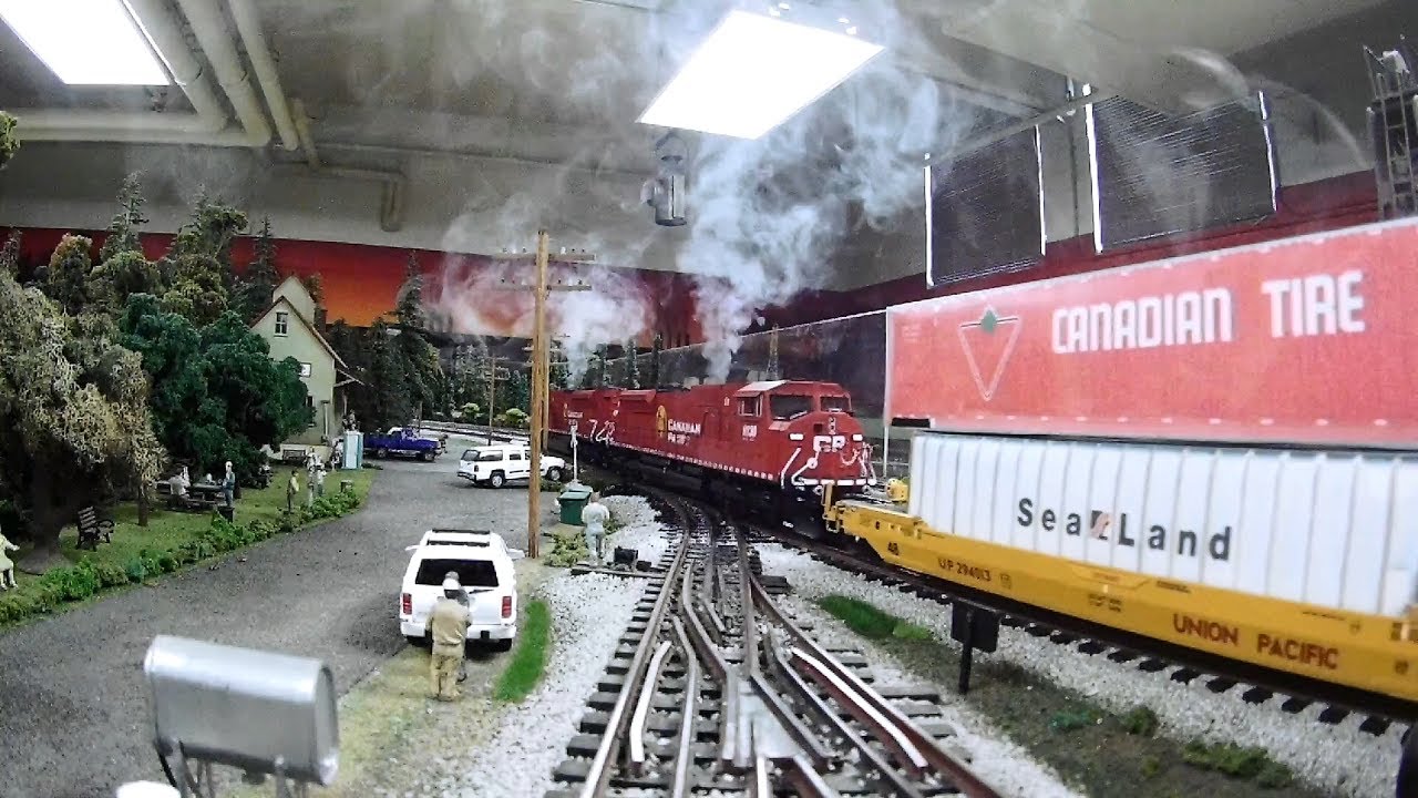 Model Train Layout Trackside- Canadian Pacific Intermodal, Great ...