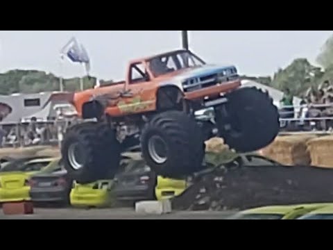 Podzilla – Racing run 1. UK Monster Truck Nationals 21st Aug'22 - Santa ...