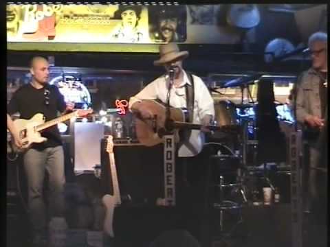 Don Kelly Band.... I'm Goin Down That Road Feelin Bad. - YouTube