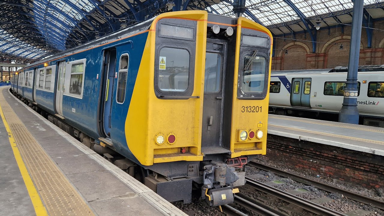 Class 313 Ride | Brighton - Bishopstone - YouTube