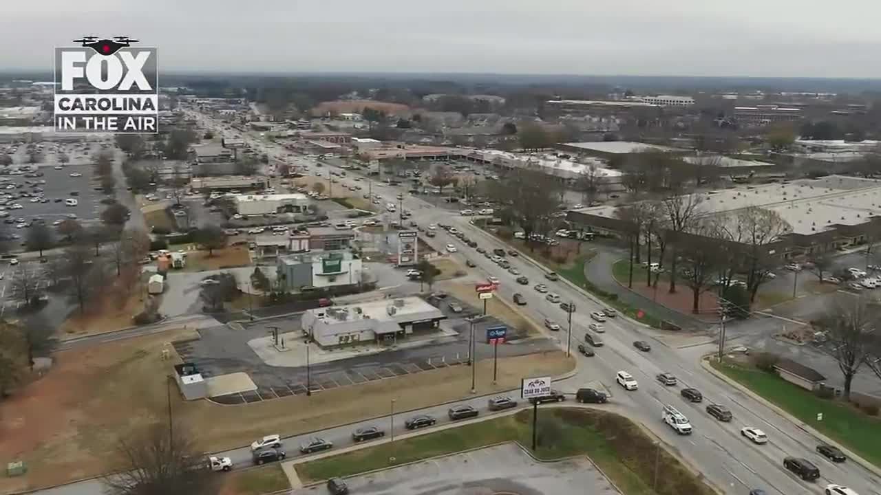 Woodruff Road holiday traffic - YouTube