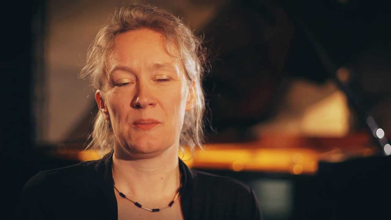 Julia Hülsmann Quartet 'In Full View' - YouTube