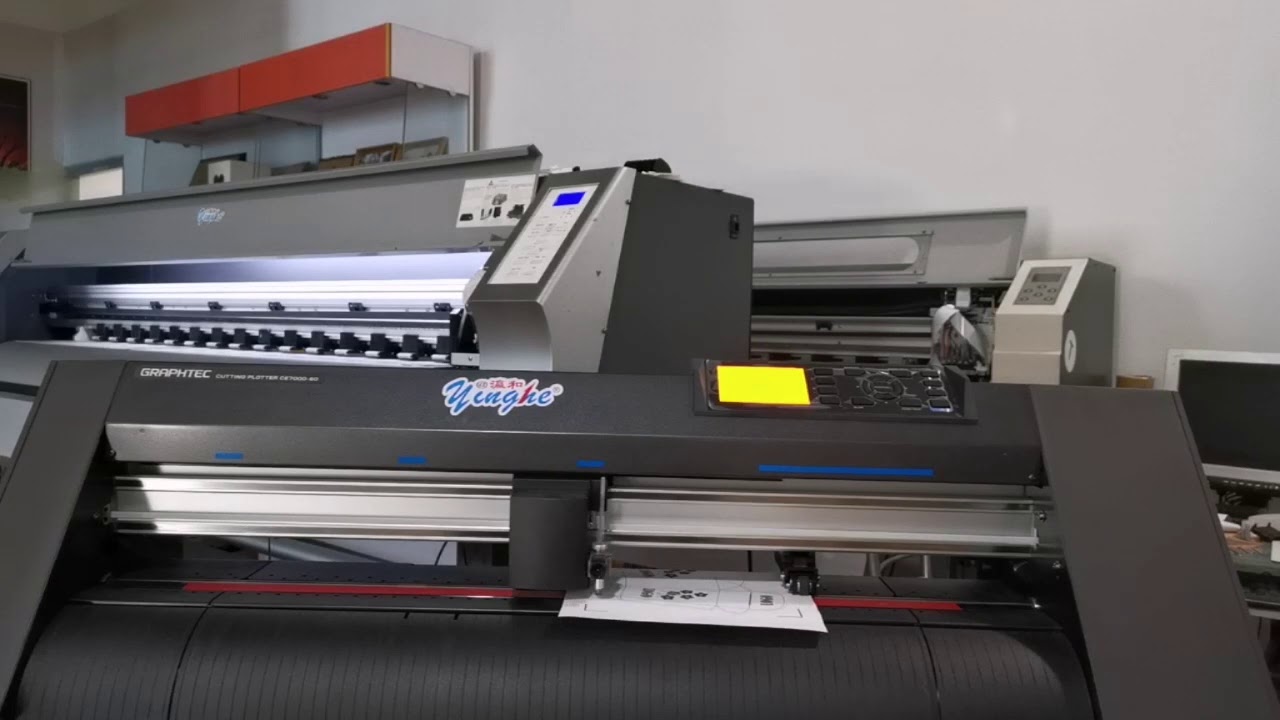 graphtec ce7000 Continuous paper feed - YouTube