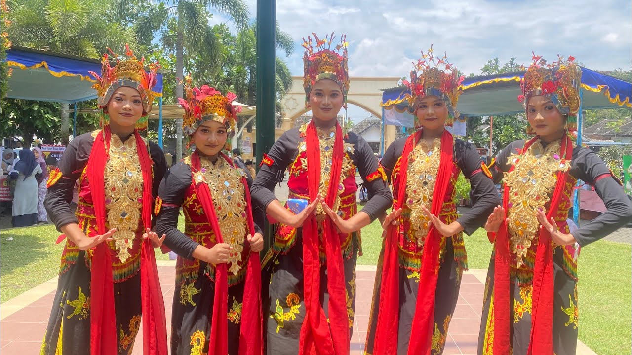 TARI GANDRUNG MARSAN - YouTube
