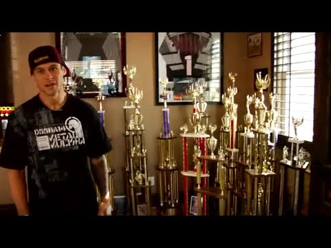 BRIAN DEEGAN CRIBS - MTV STYLE METAL MULISHA COMPOUND TOUR - YouTube