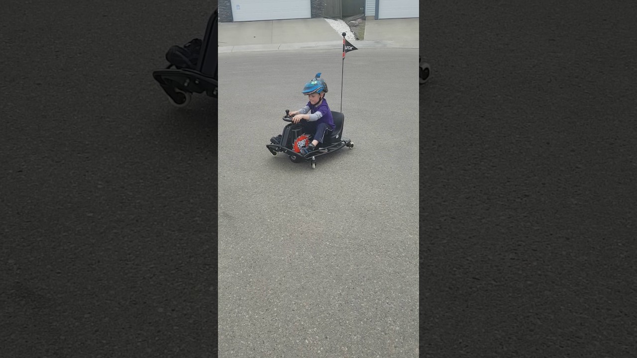 Razor Crazy Cart dlx - YouTube