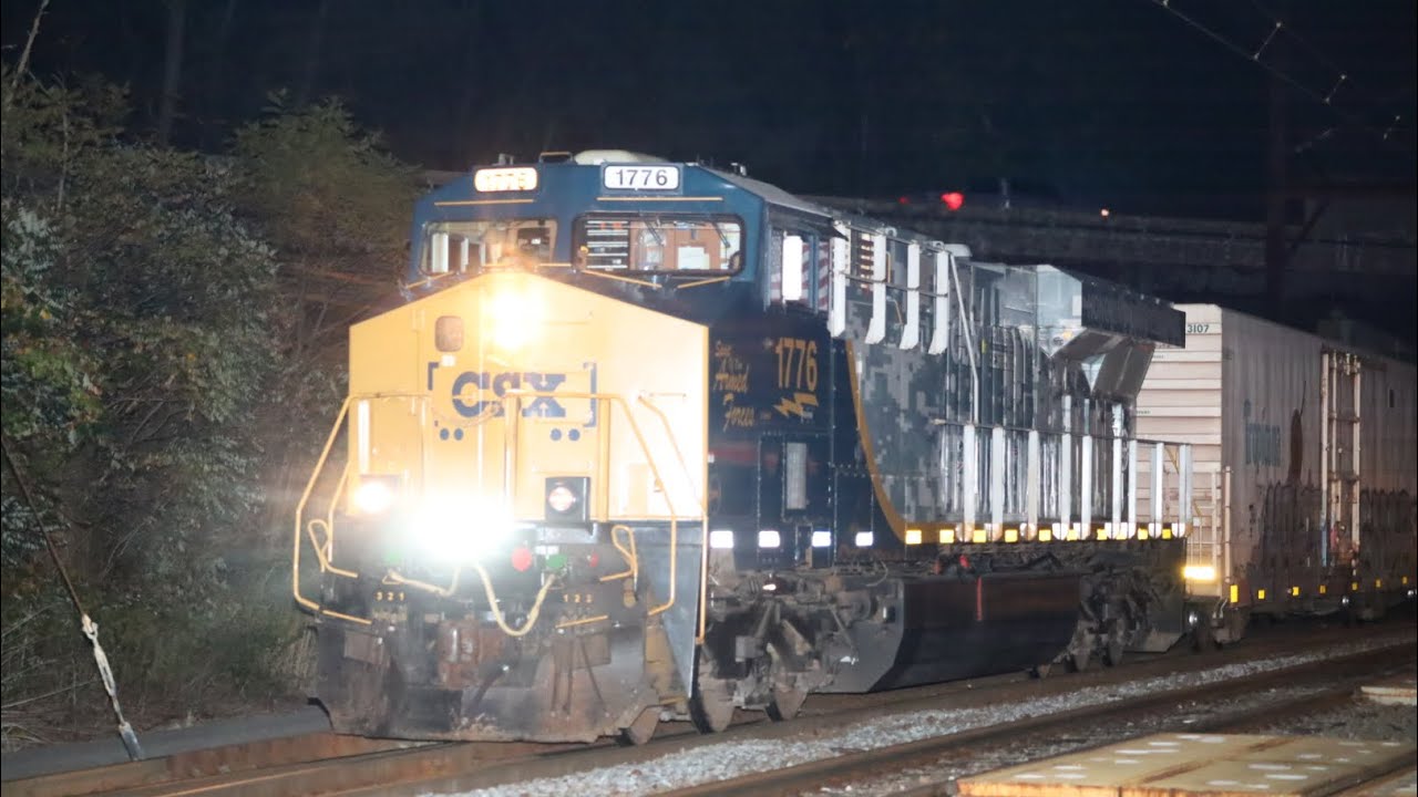 30 minutes of Railfaning at Septa’s Woodbourne train station,Ft NS and ...